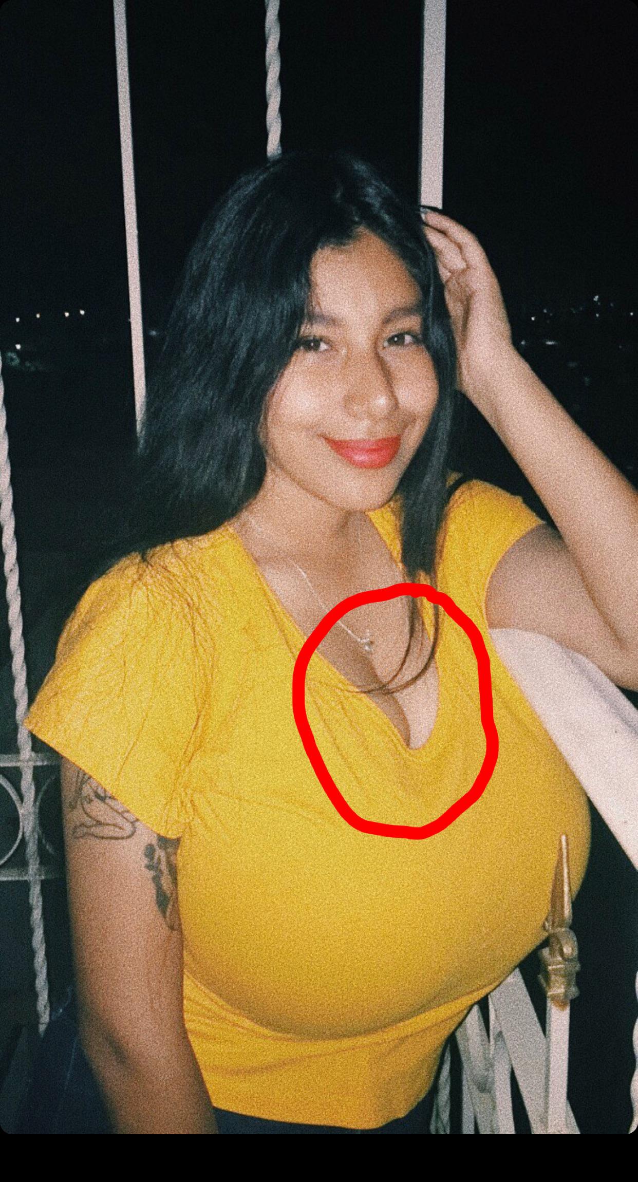 Boobs that defy gravity lol | Scrolller