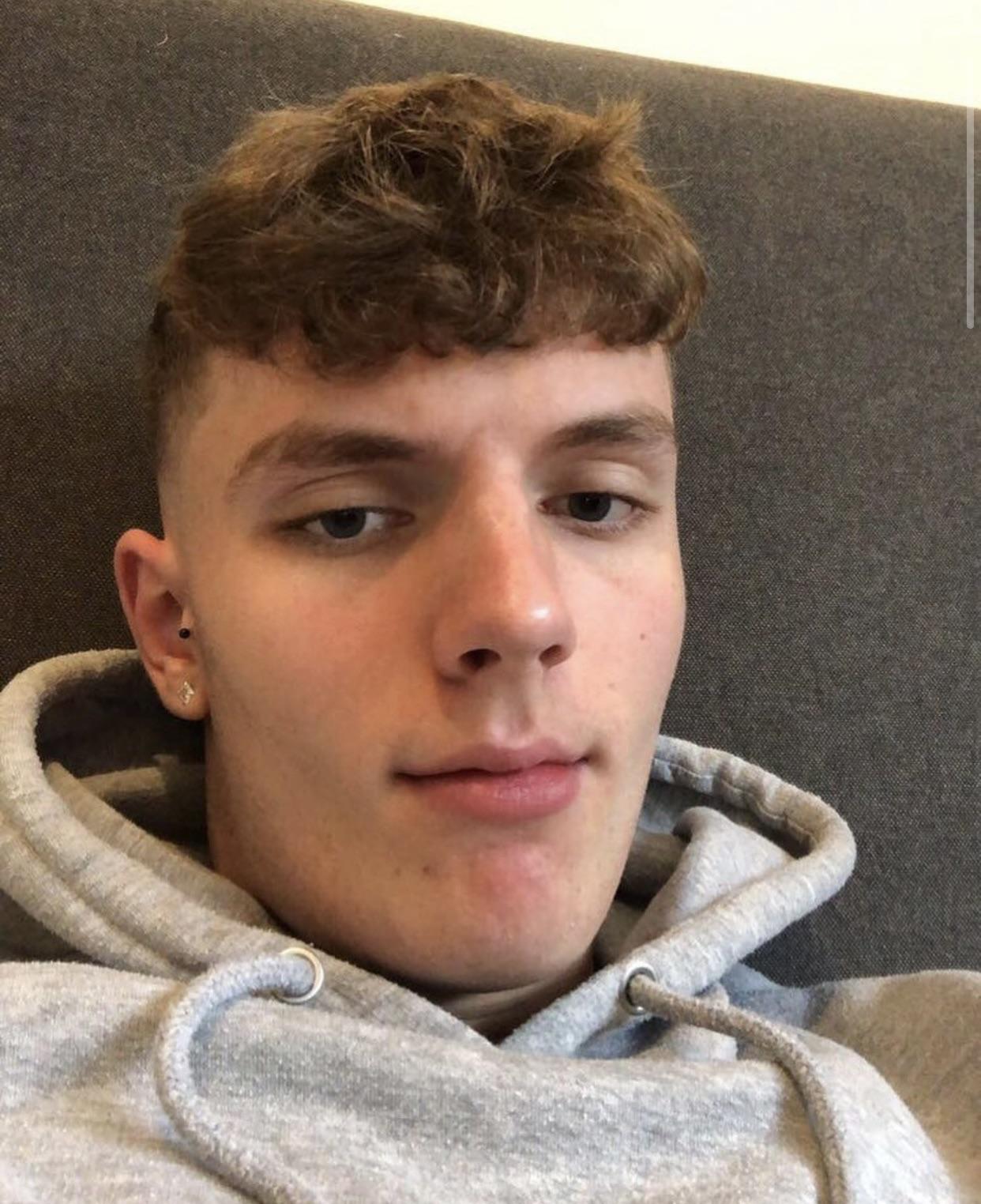 Bored As Hell Scrolller
