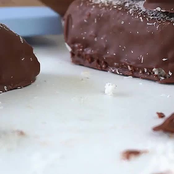 Bounty Bars | Scrolller