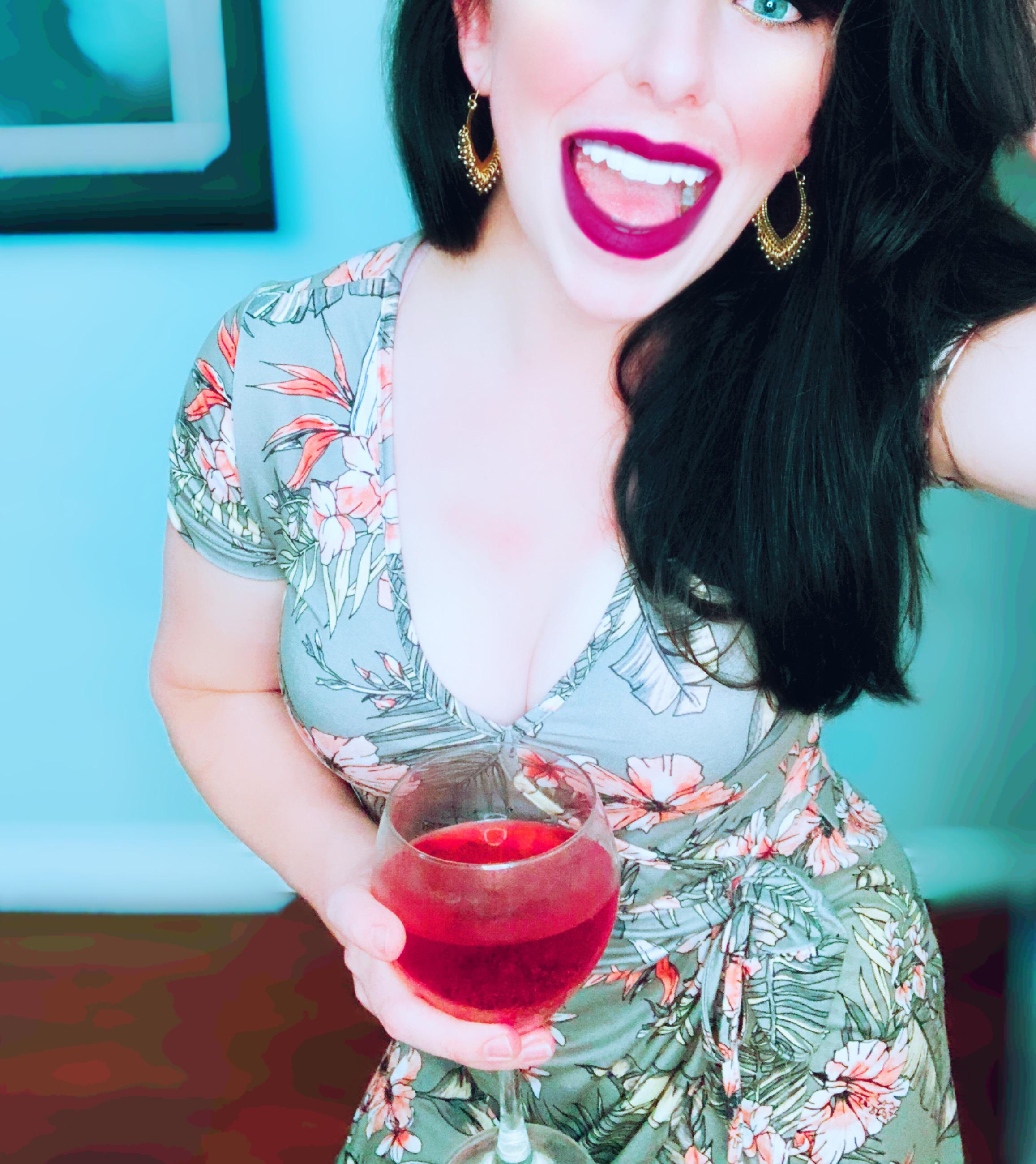 free only fans link in comments: daily posts and interactions 🍷 | Scrolller