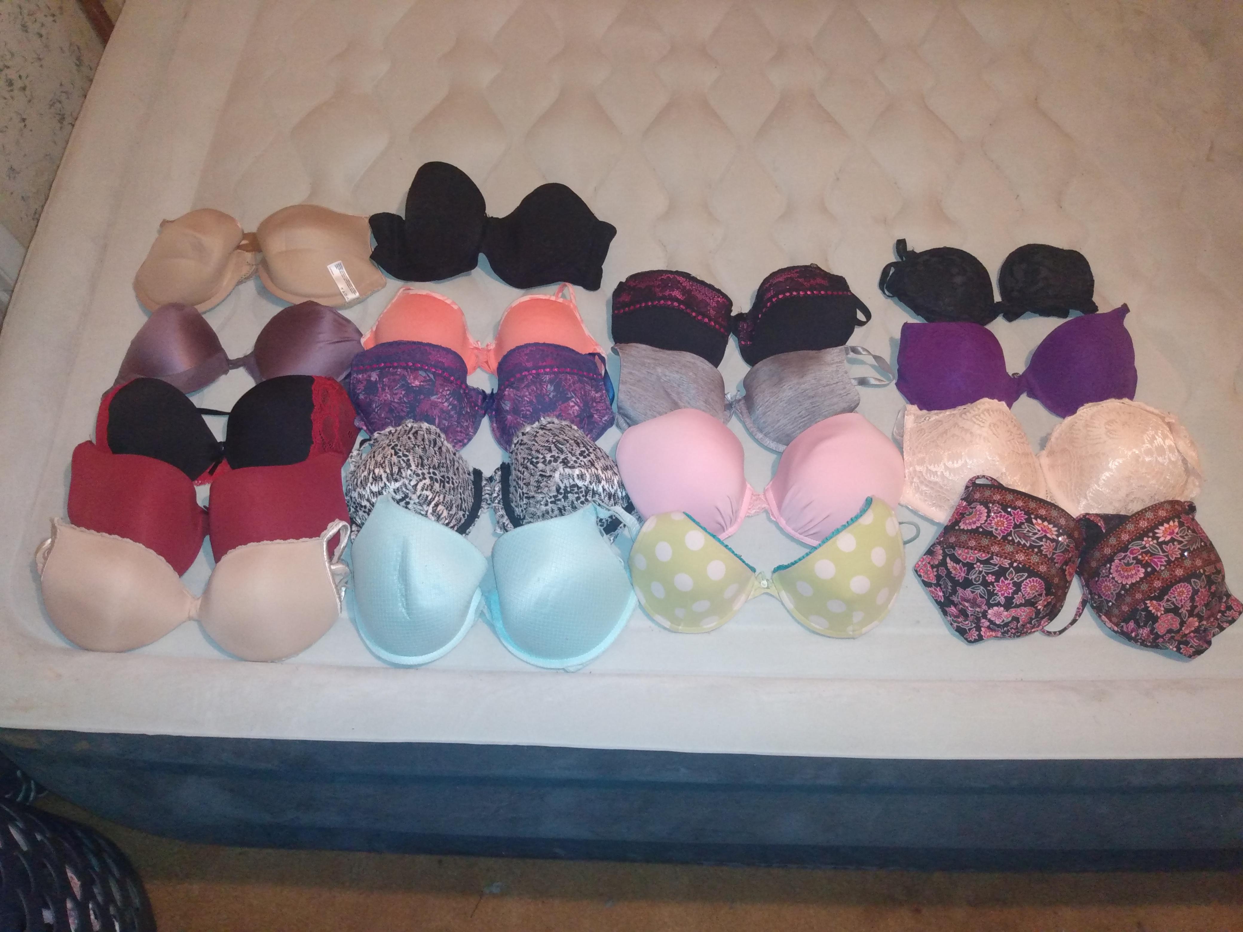 Bras That I Have Taken And Collected From My Mom And 3 Sisters Scrolller