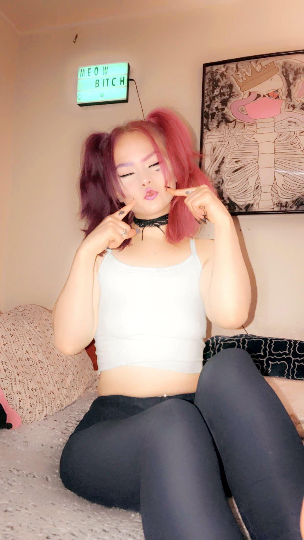 Bratty princess | Scrolller