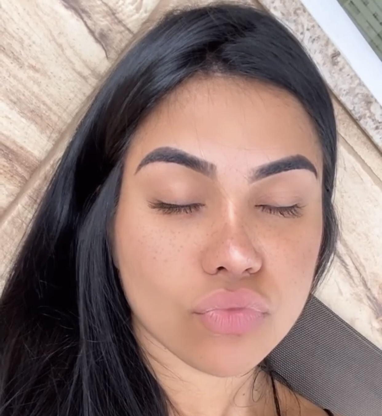 Brazilian Brunette | Scrolller