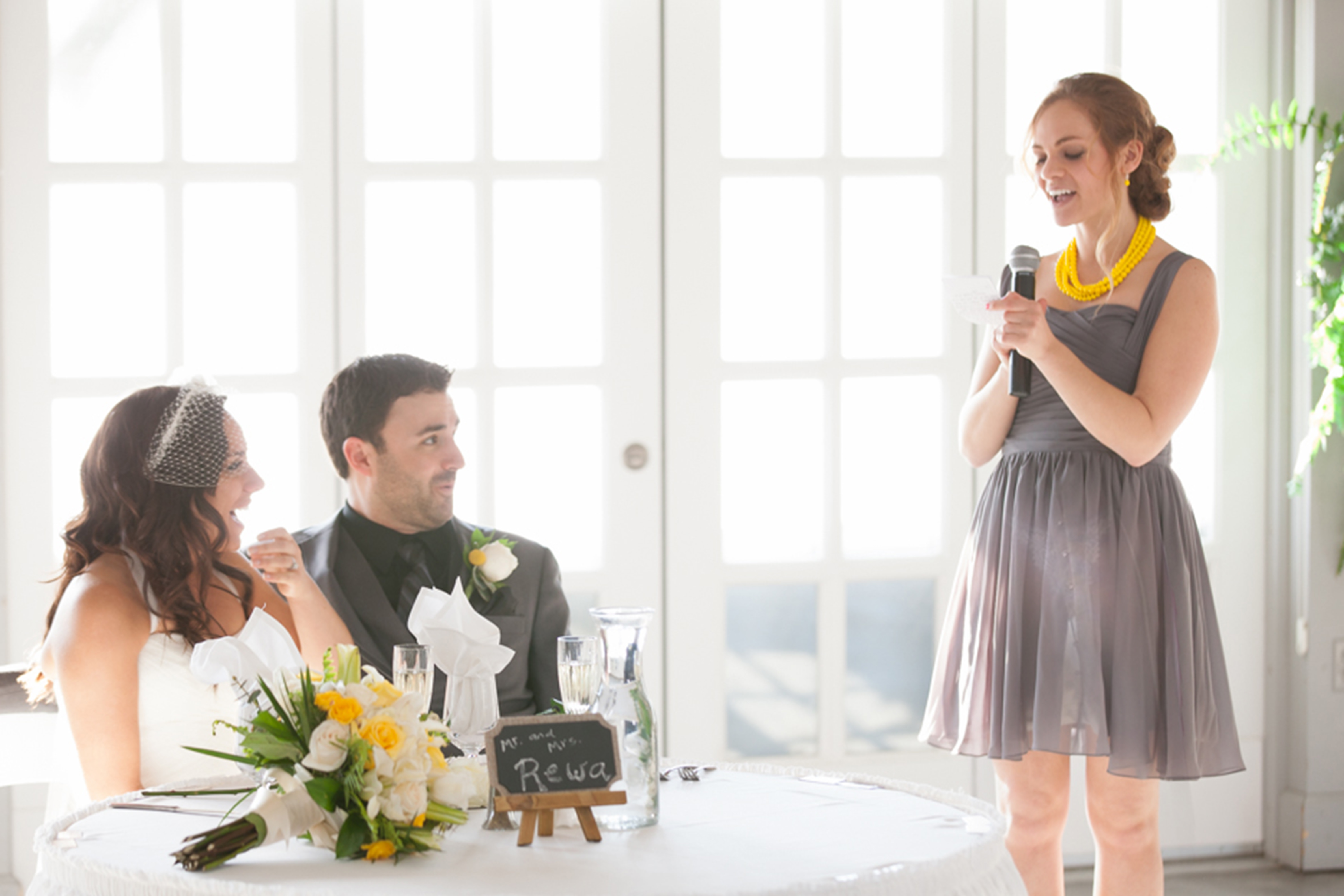 Bridesmaid's dress goes translucent in the bright light | Scrolller