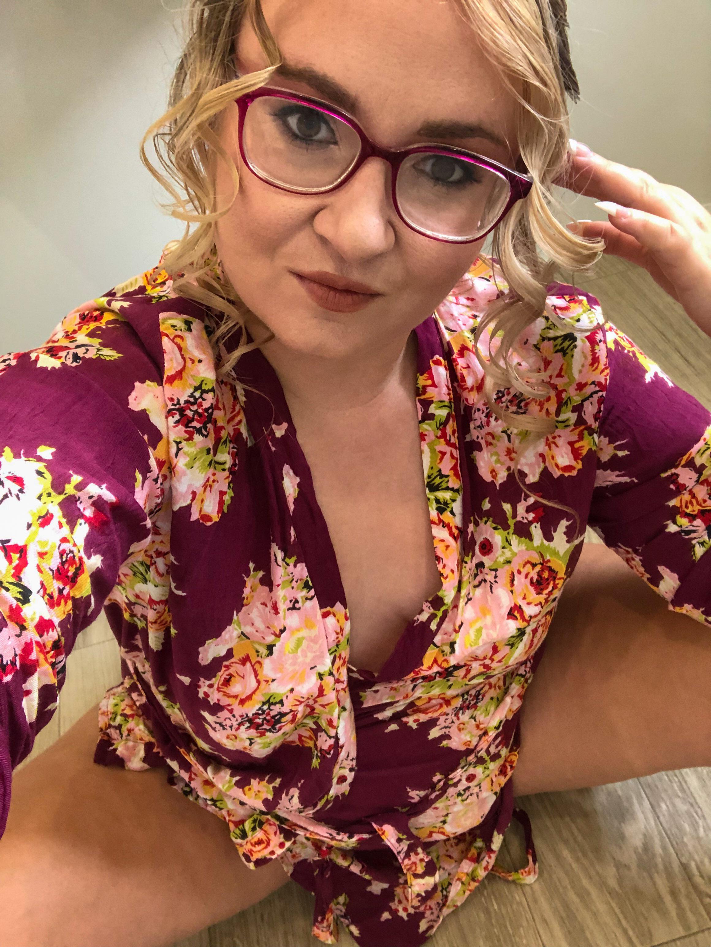 Bridesmatron at my brothers wedding. 30 yr old mom of 2 💕 | Scrolller