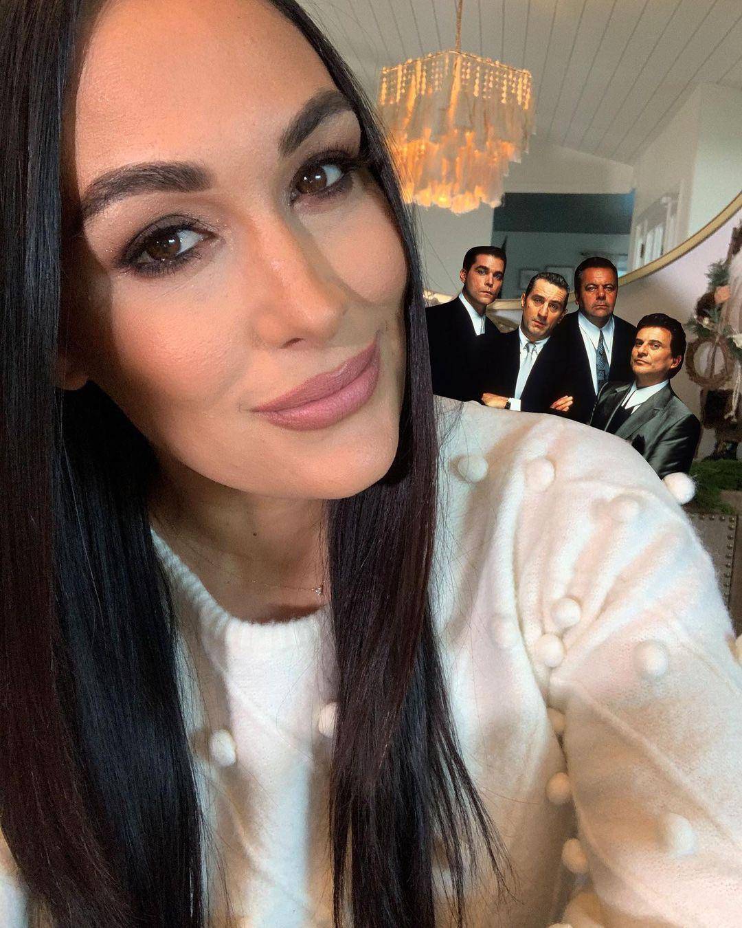 Brie Bella | Scrolller