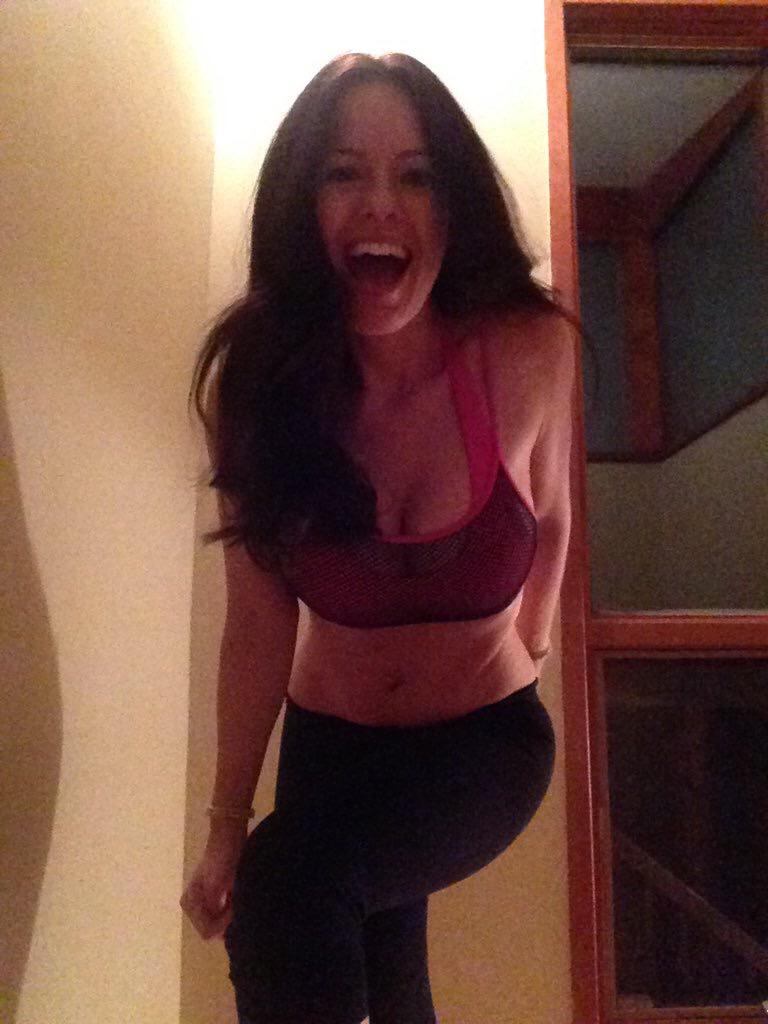 Brigitte ready for a workout | Scrolller