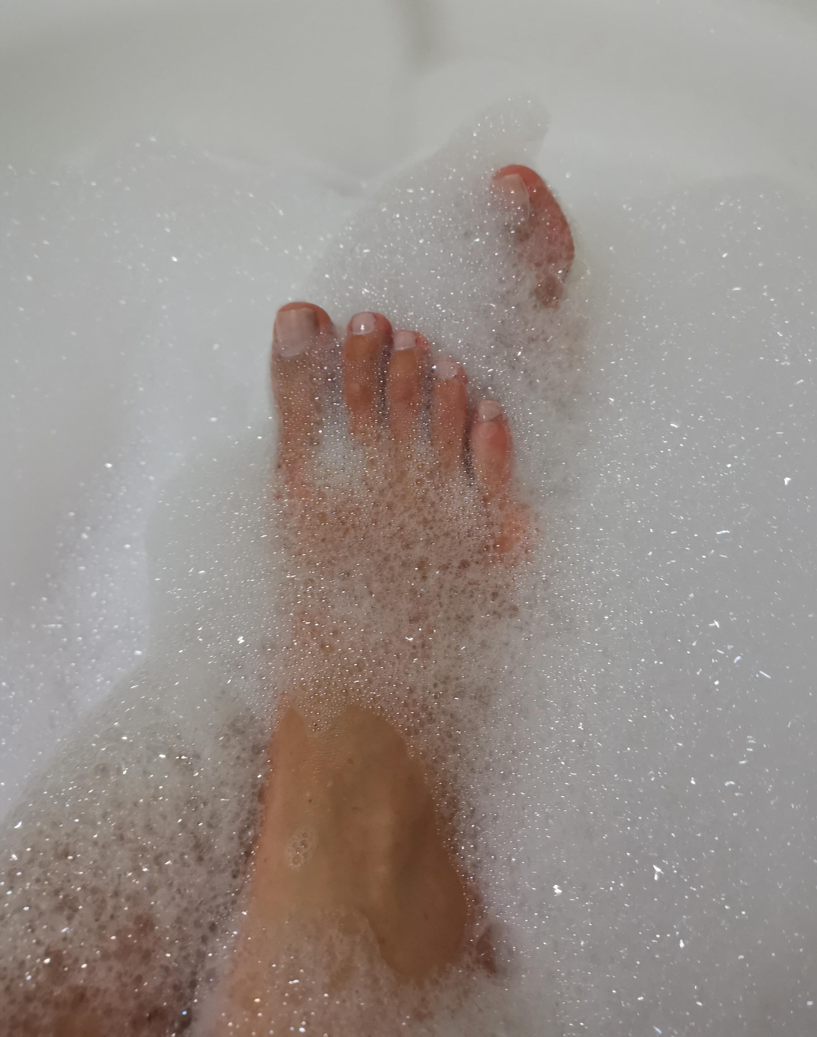 Bubble baths 💕 | Scrolller