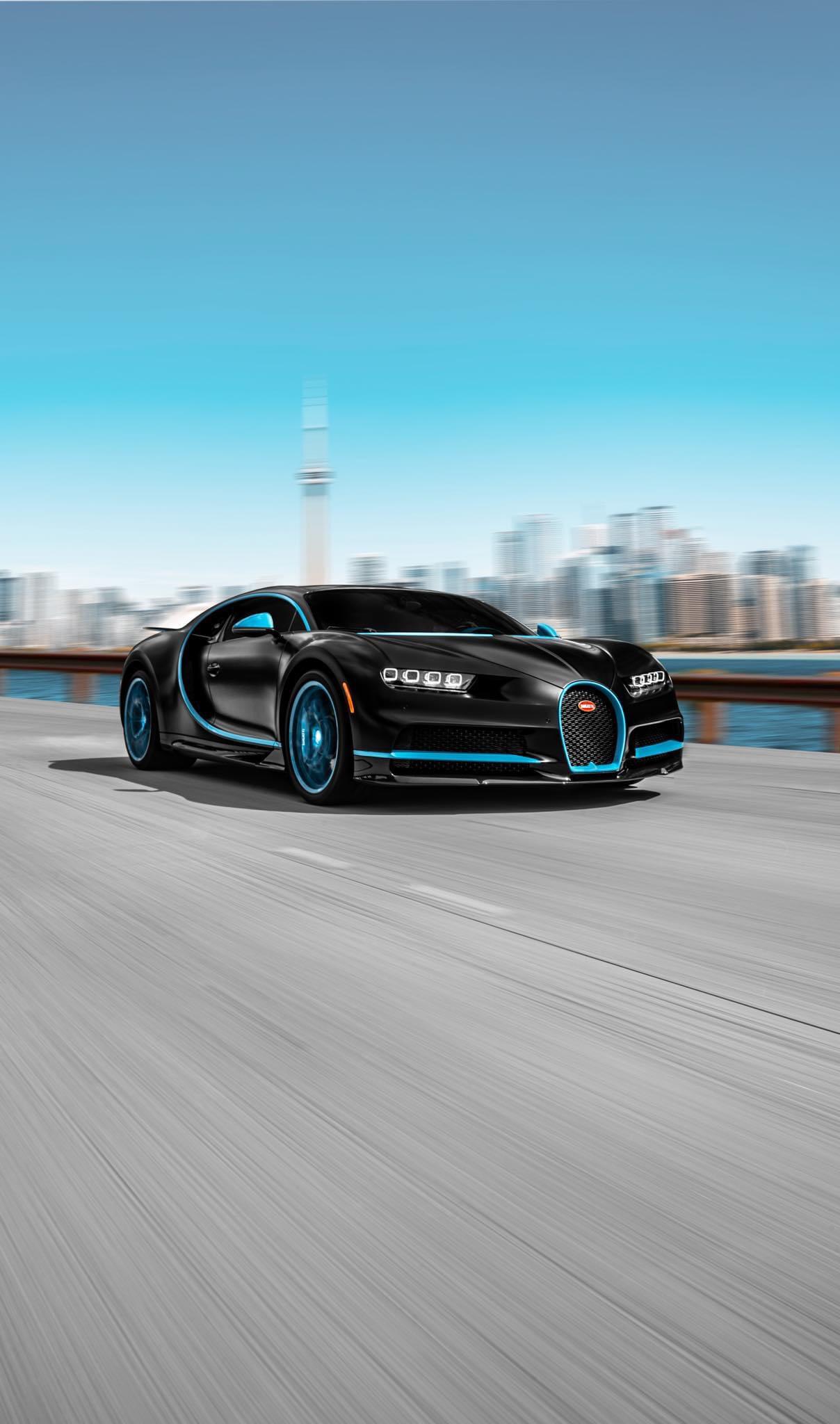 Bugatti Chiron Photoshoot! | Scrolller