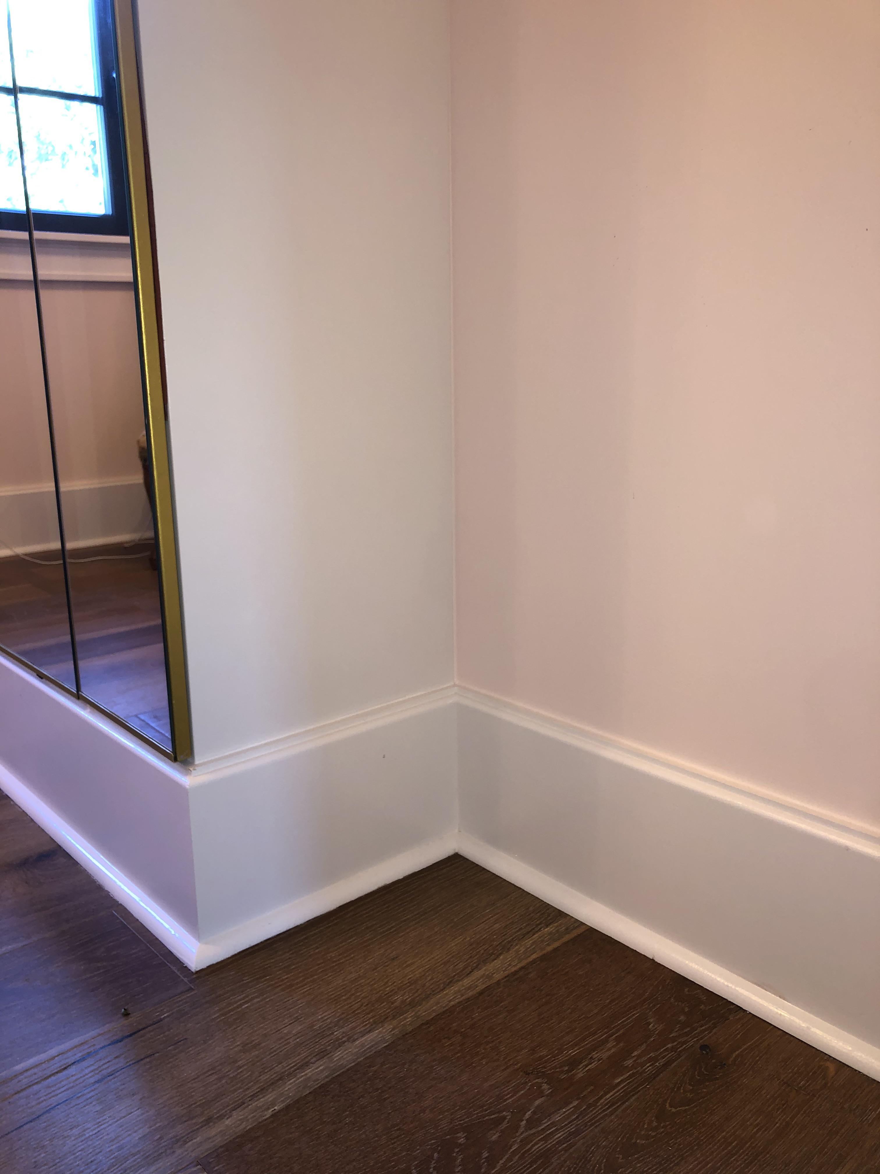 Built-In Billy with Baseboard. | Scrolller