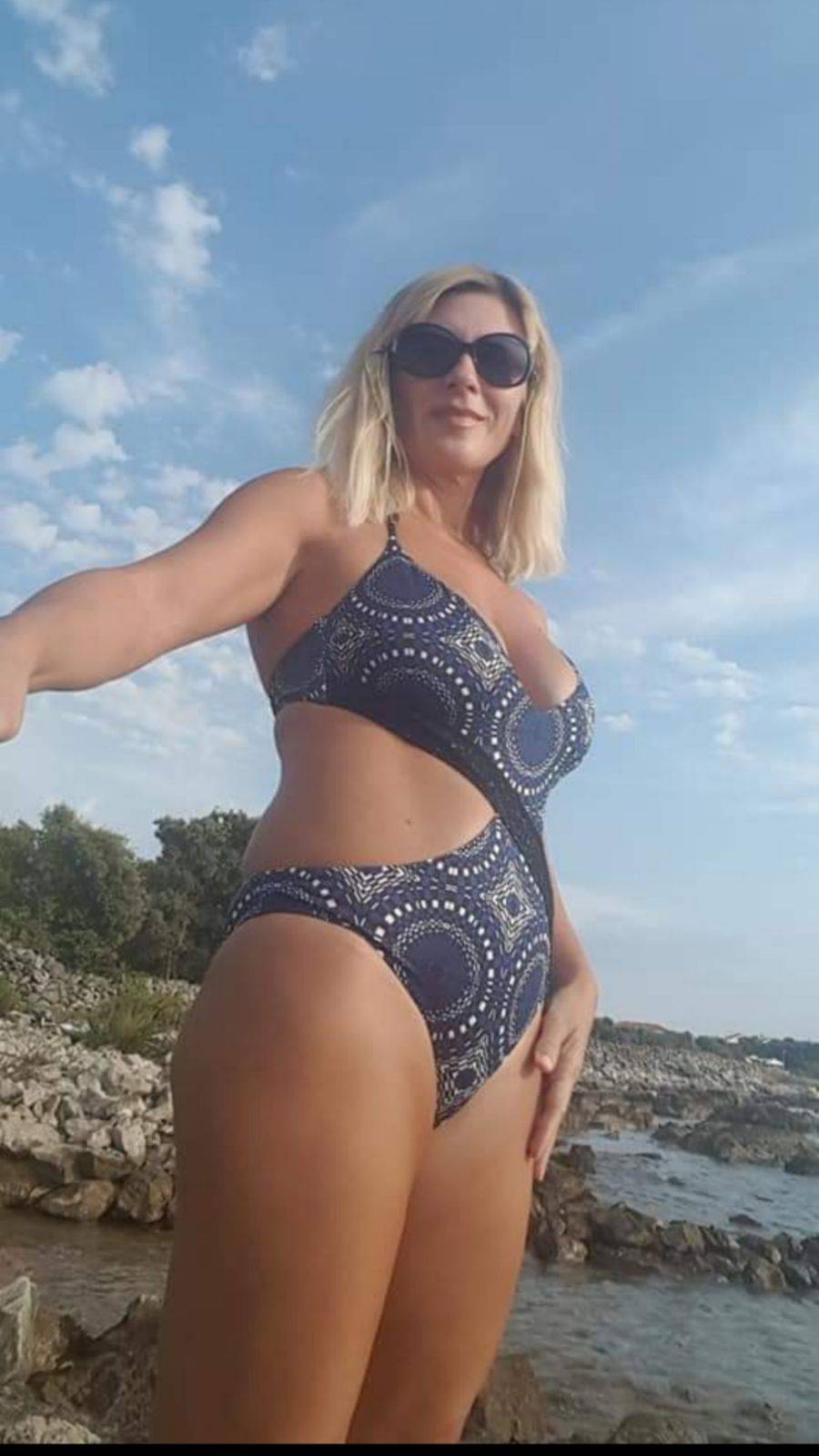 Bully me about my hot aunt kik: manned3 | Scrolller