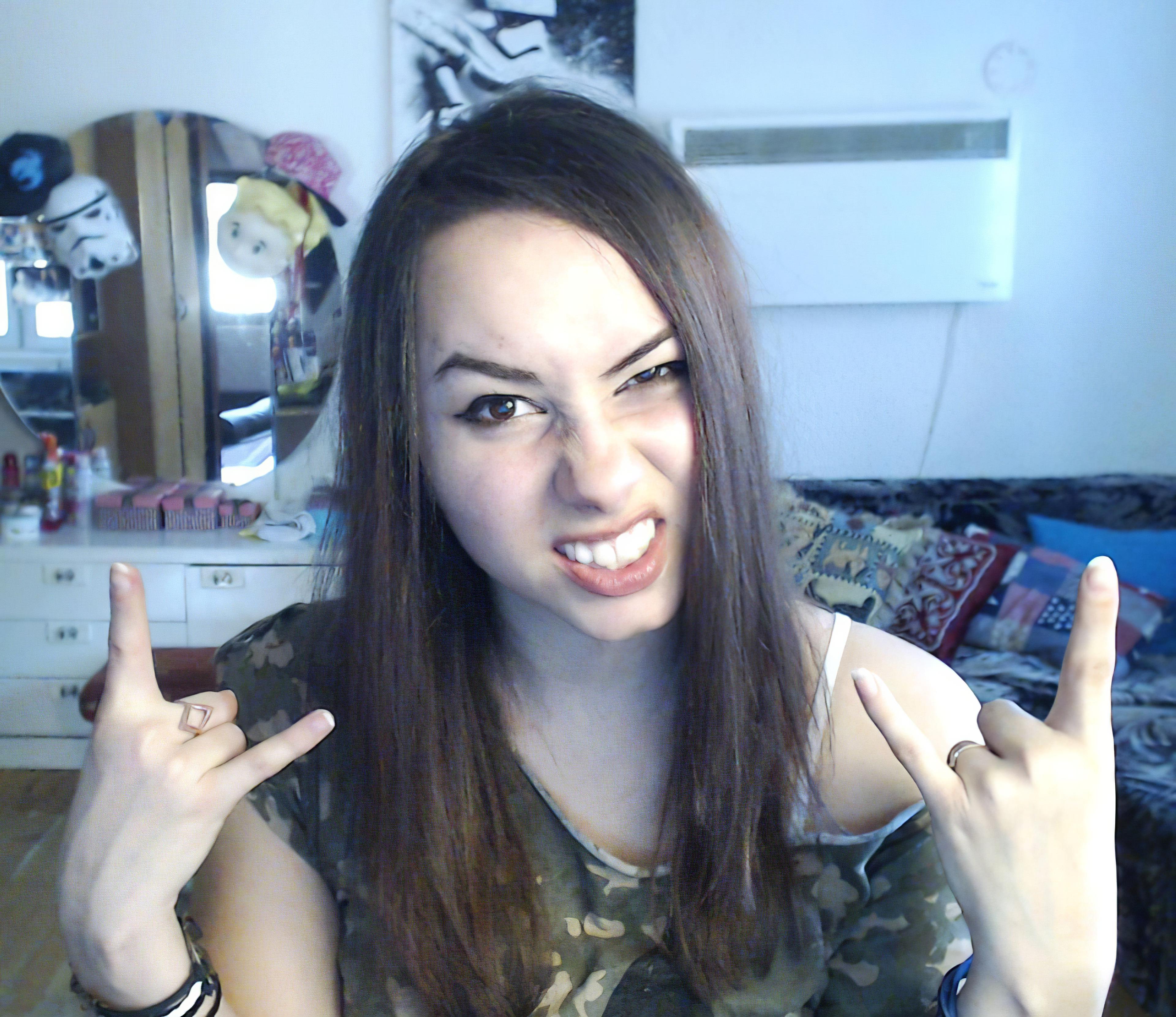 BunnyGirl-87 | Scrolller