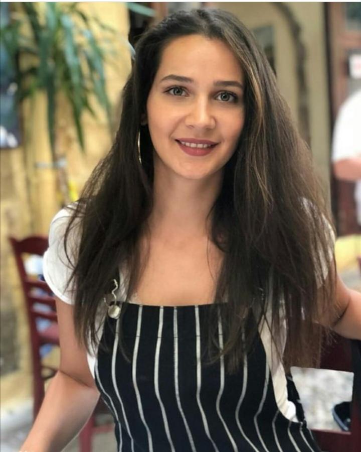 Busty buffalo saali ka kya jism h gora or mulayam | Scrolller