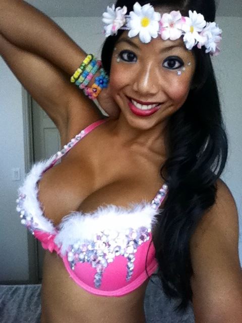 Busty in Pink with a Huge Smile | Scrolller