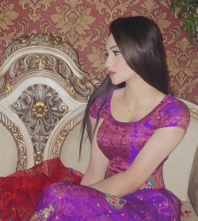 Busty paki Jannat Amin cleavage in tight dress | Scrolller