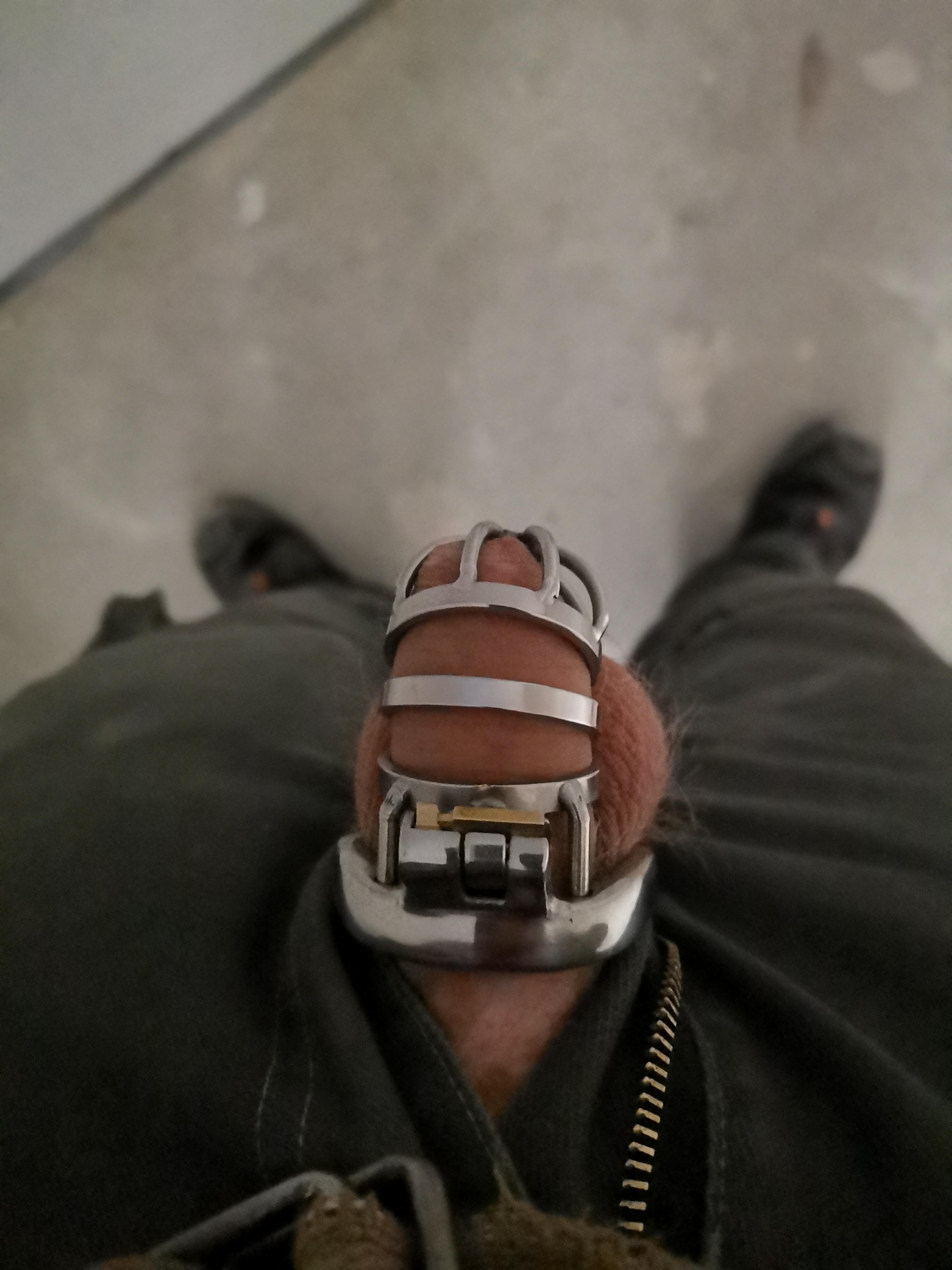 Caged at work :) | Scrolller