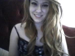 Cam Girl Nipslip | Scrolller