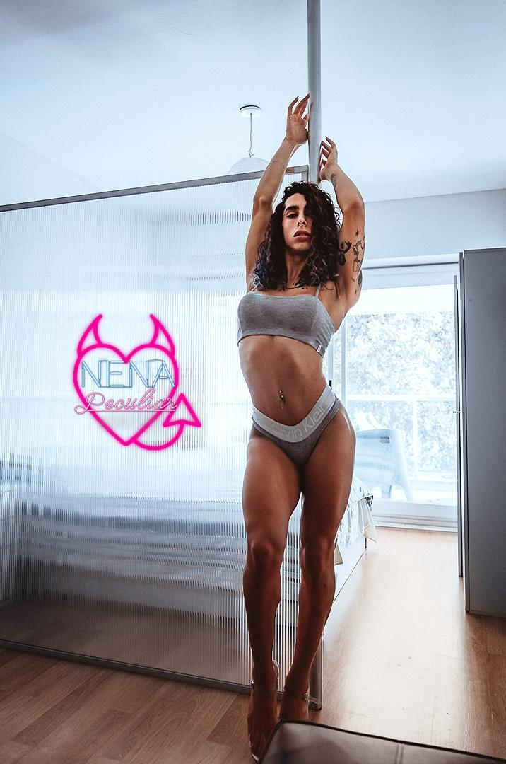 Came on, dancing whit me!! | Scrolller