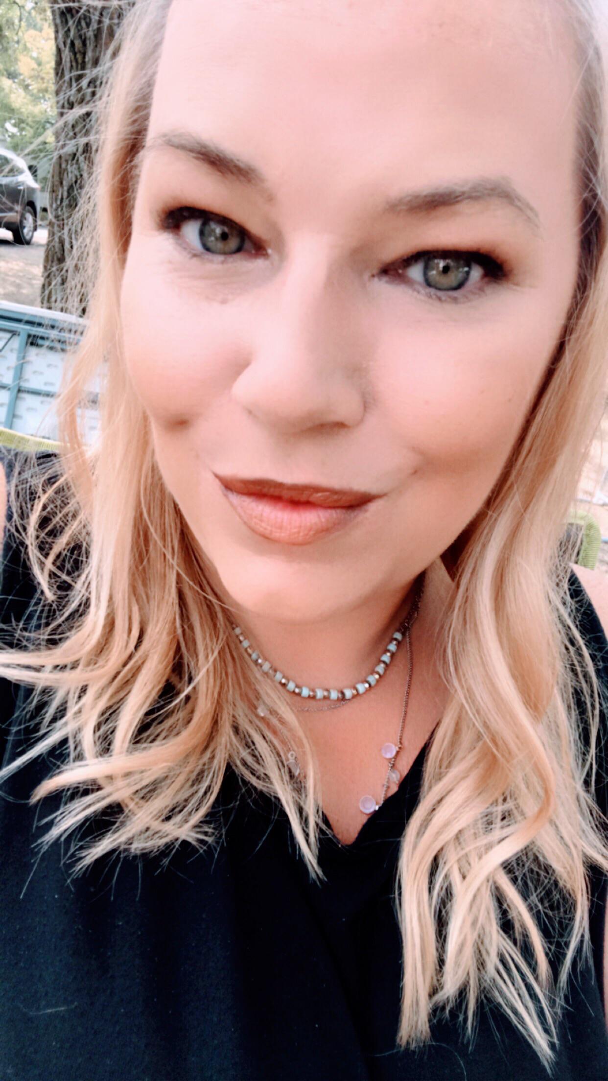 Camping selfie | Scrolller