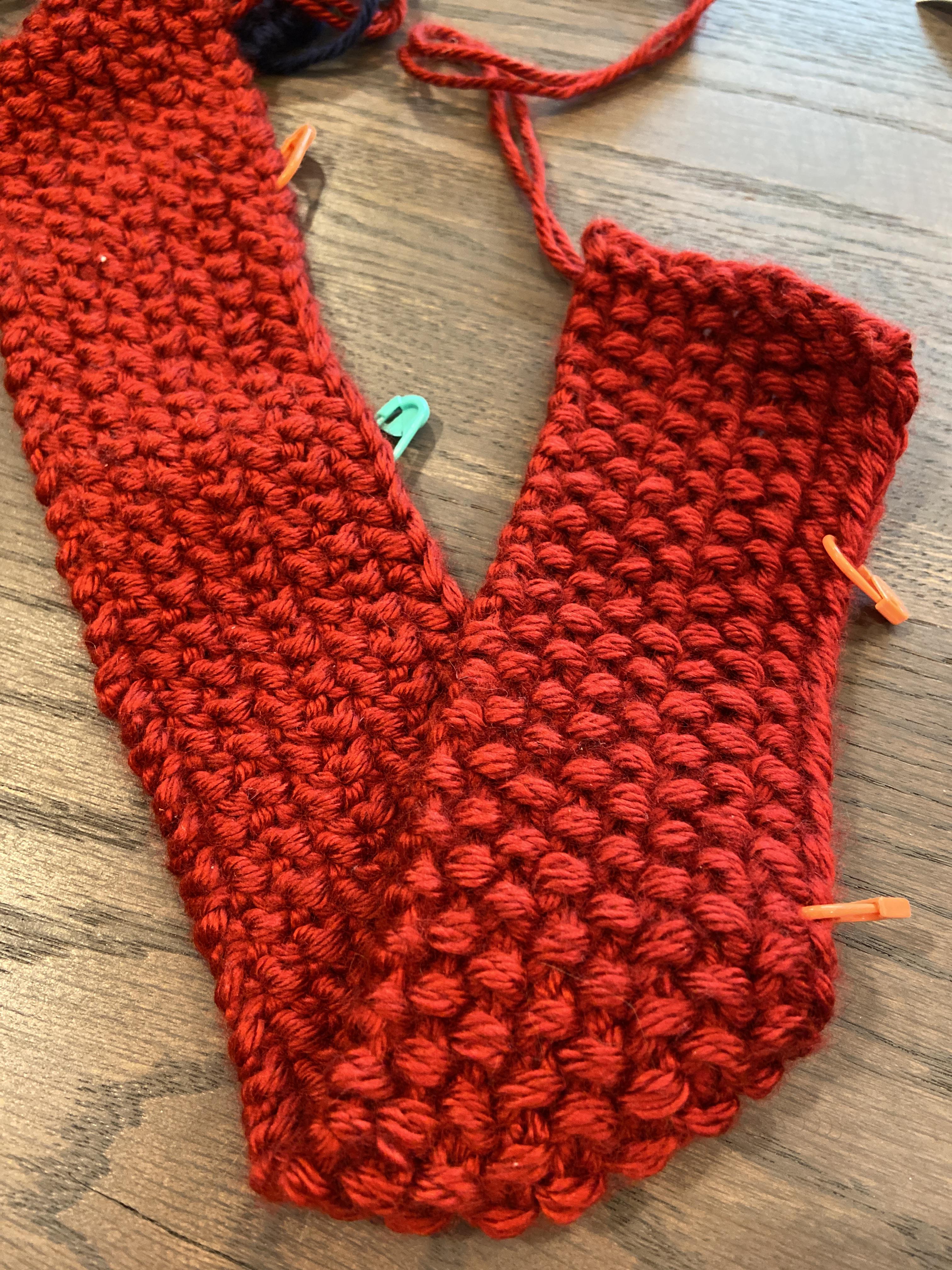 Can anyone help identify this stitch? Trying to finish a very old project. I knit and crochet ...
