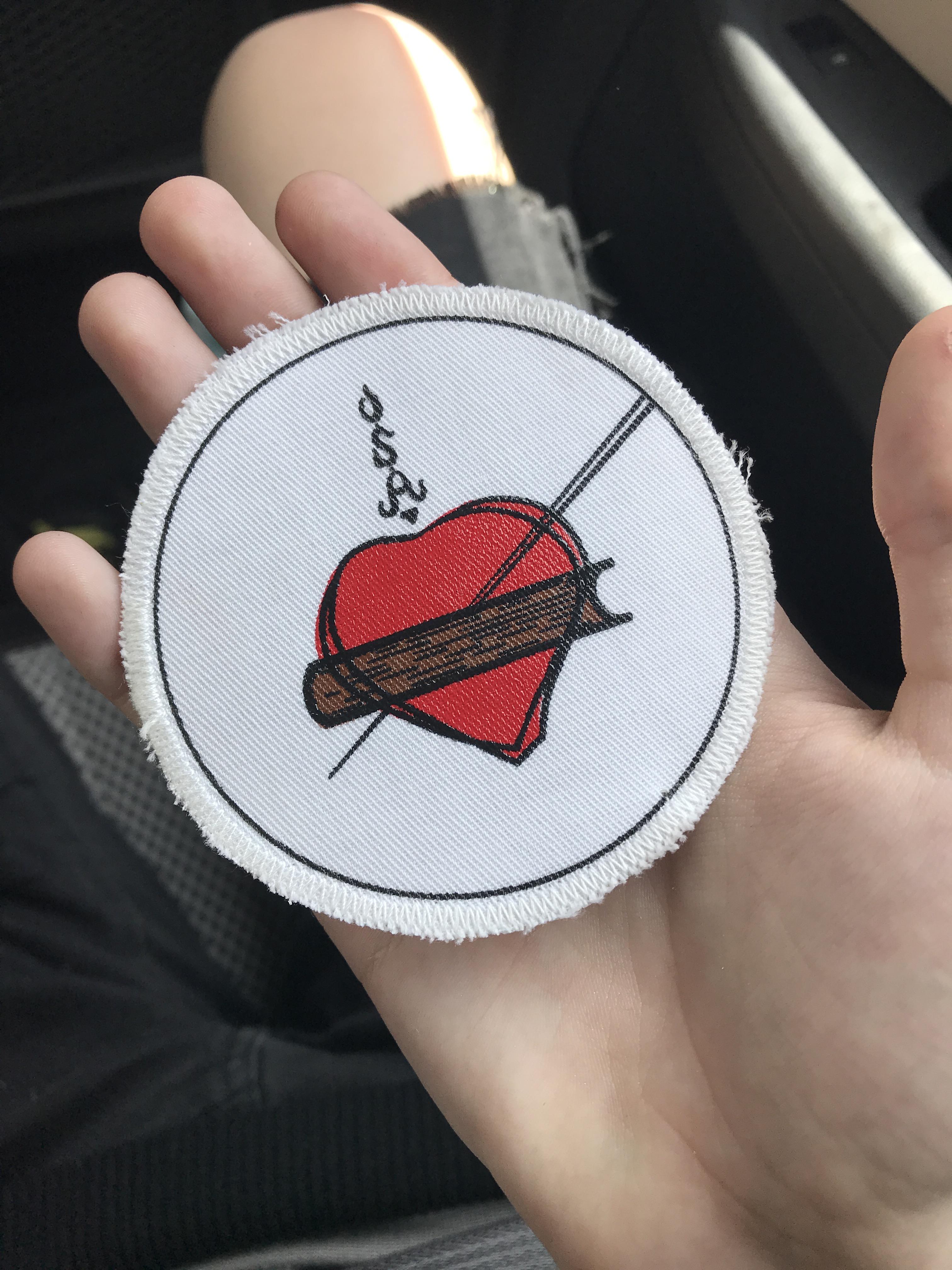 can anyone identify what this patch is? | Scrolller