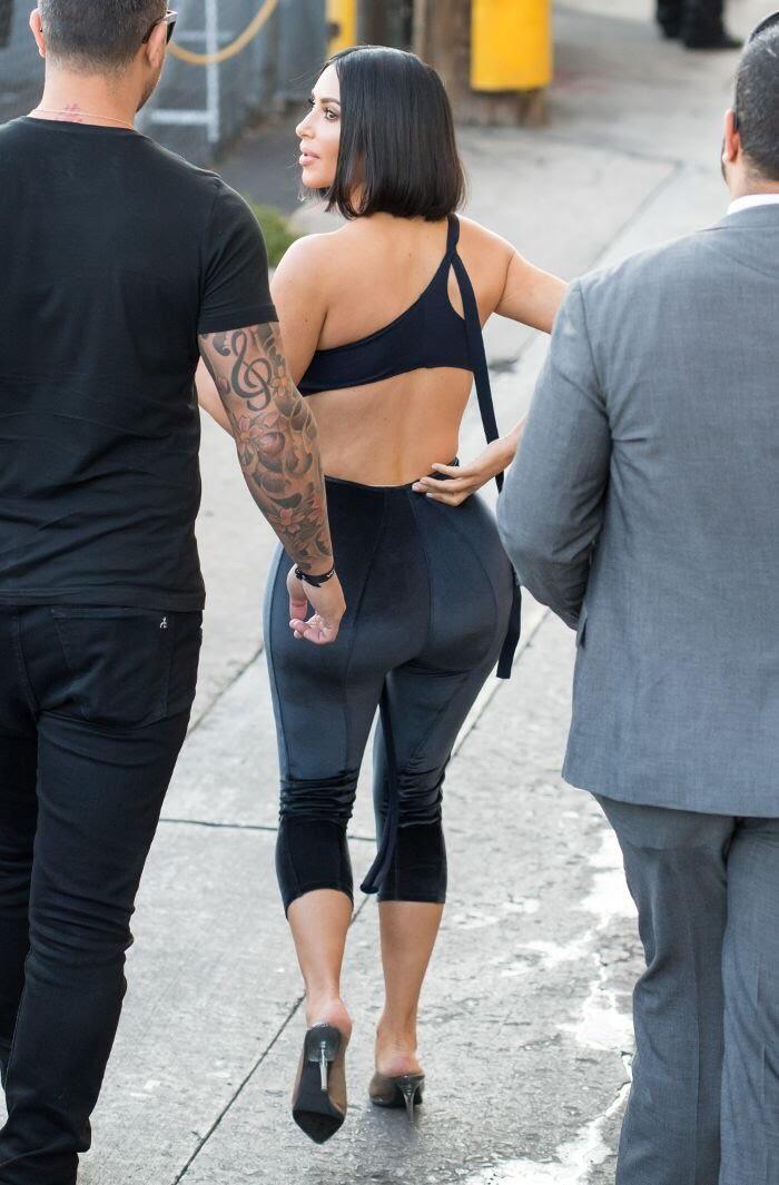 Candid from the back | Scrolller