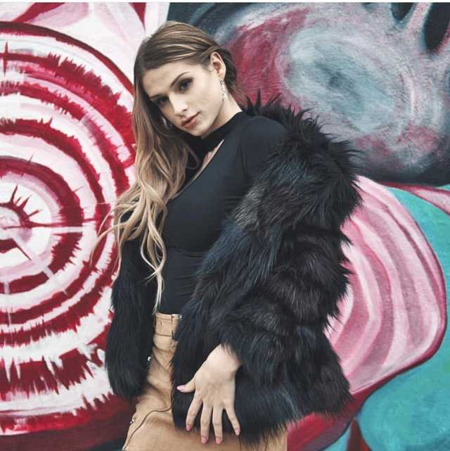 Capri Culpepper | Scrolller