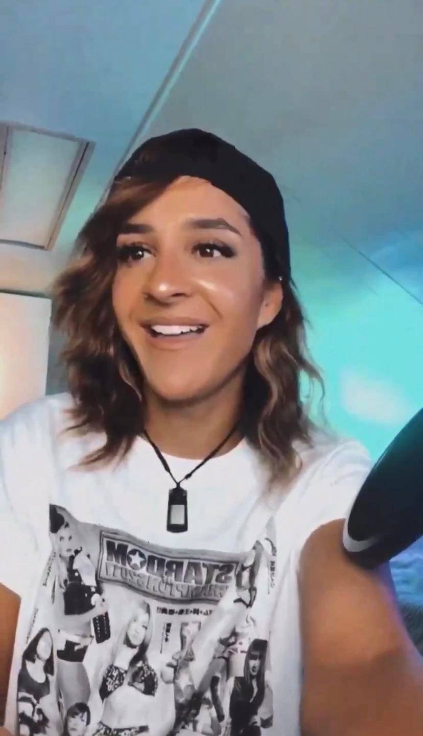 Captain Kota 🧡 | Scrolller