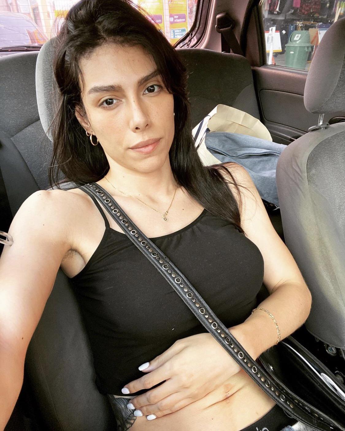 Car selfie | Scrolller