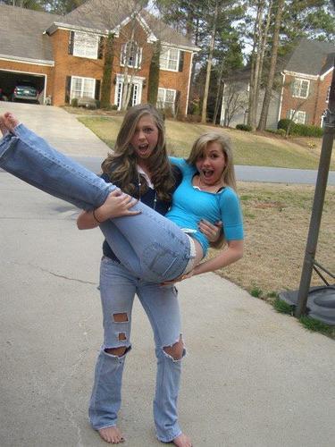 Carried away [2] | Scrolller