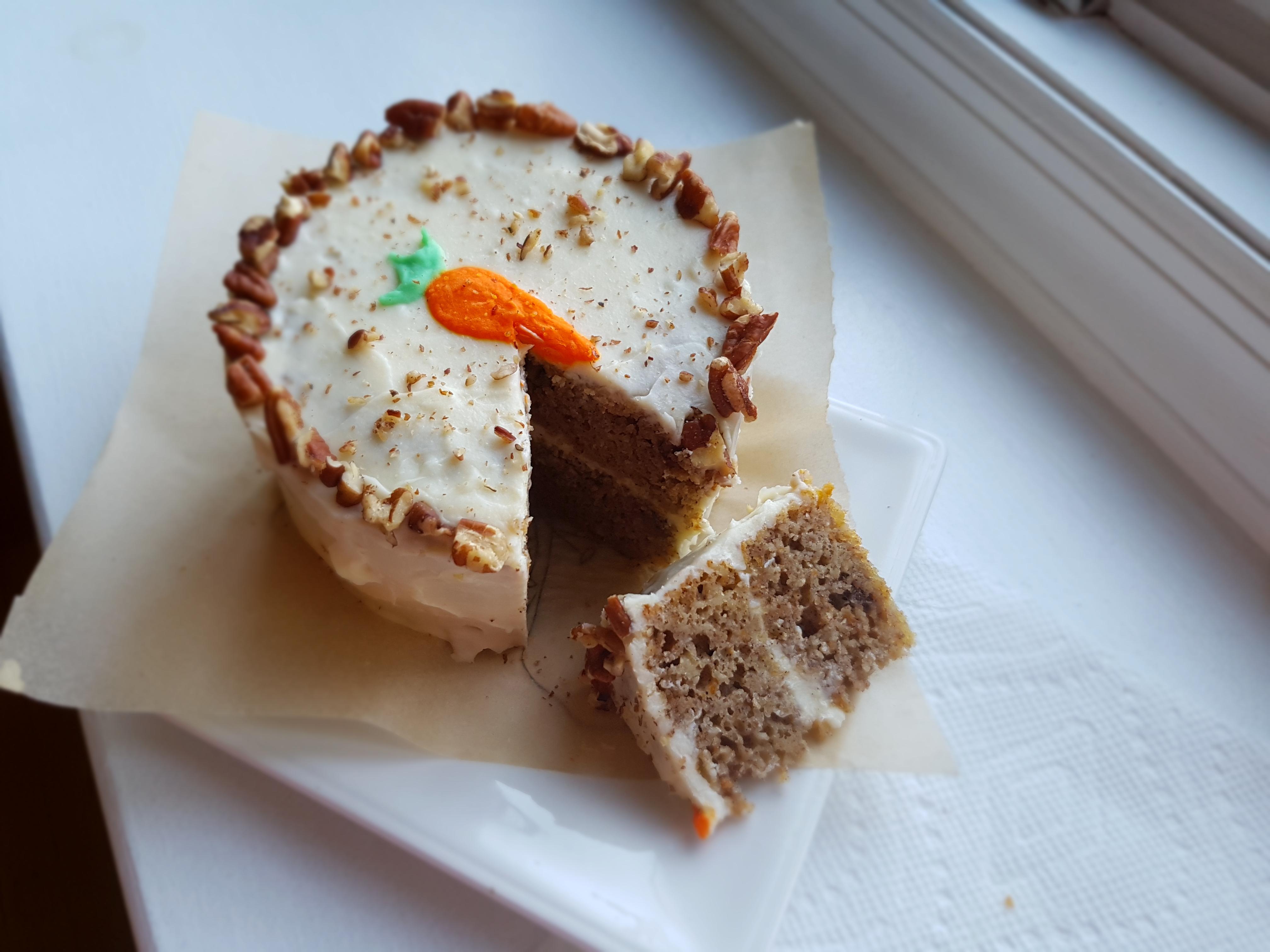 Carrot cake for my mom :) | Scrolller