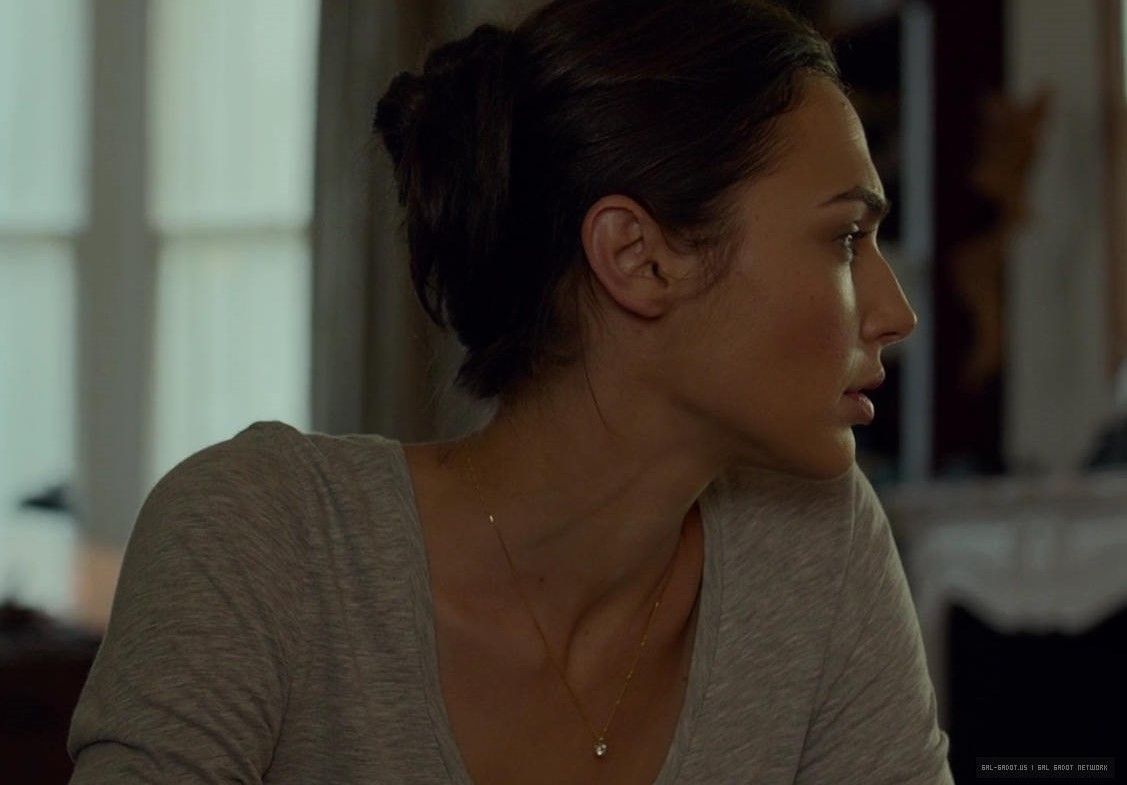 Casual Gal in "Criminal" | Scrolller