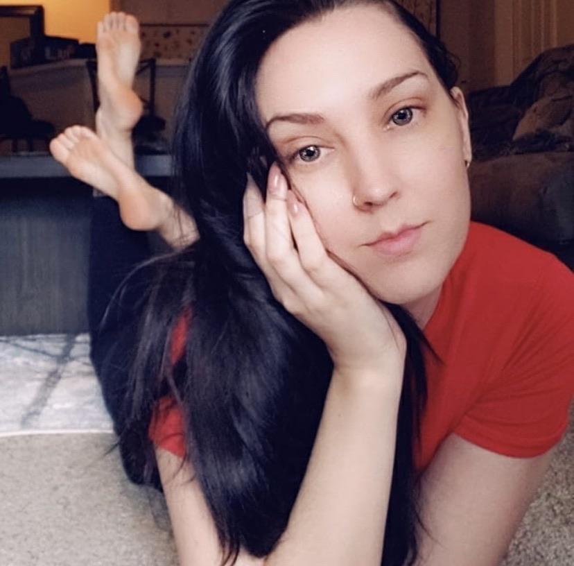 Casual Jen | Scrolller