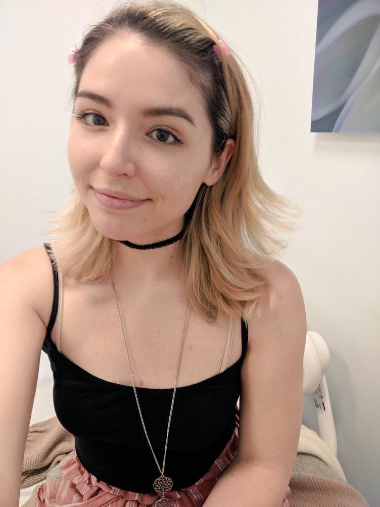 Casual selfie at the Doctor’s Office | Scrolller