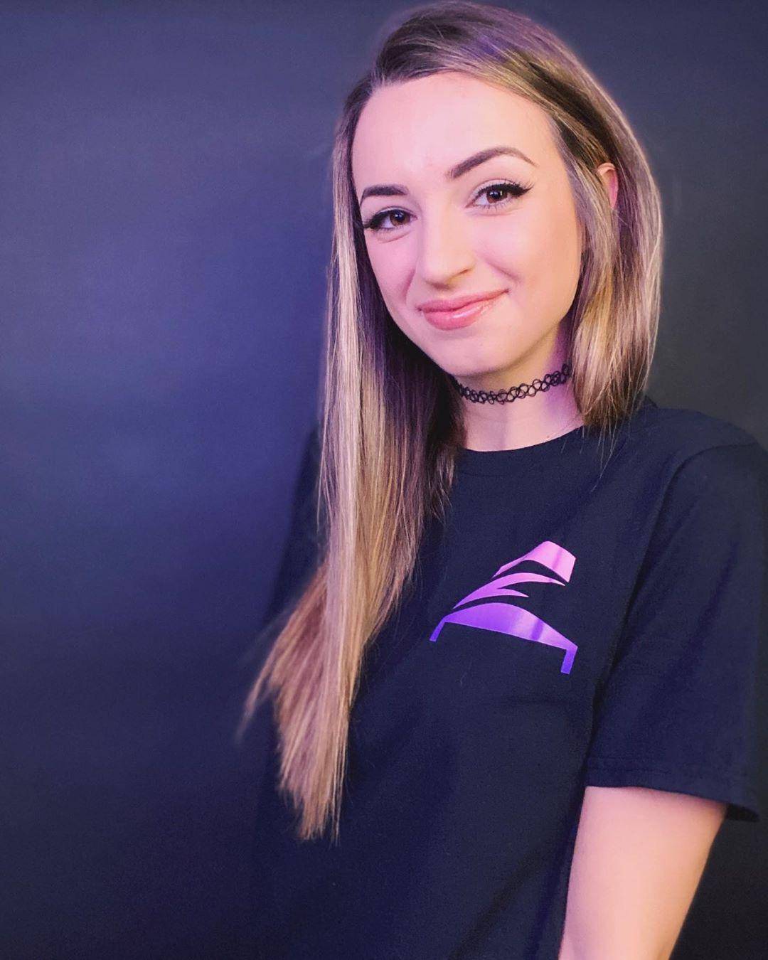 Catch Some Zees with Gibi | Scrolller