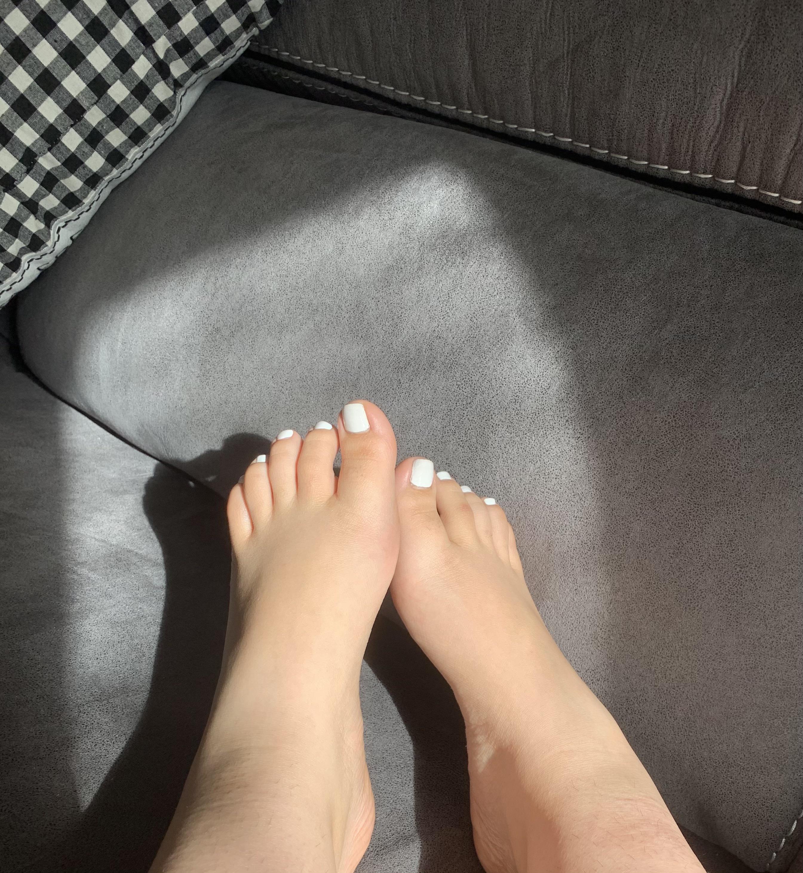 Catching some sun, want to join? | Scrolller