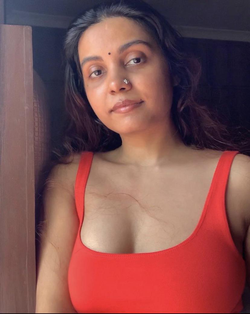 Cause her look makes me cum🤤🤤💦 | Scrolller