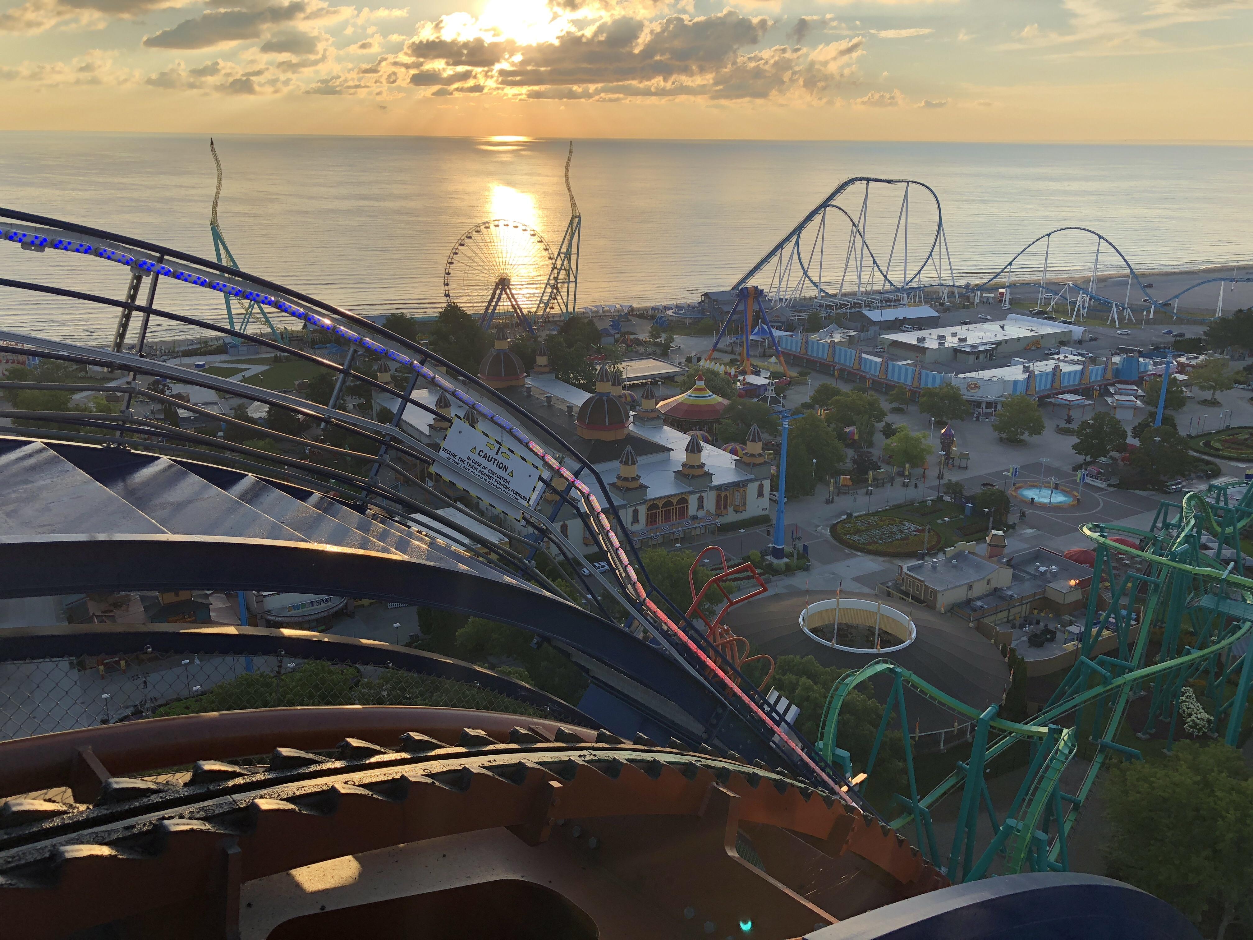 Cedar Point Sunrise | Scrolller