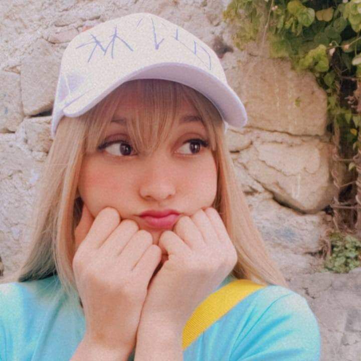 Cells at work | Scrolller