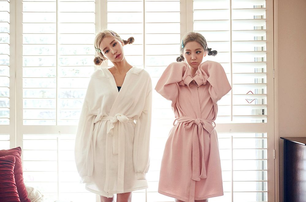 Chae Eun | Scrolller