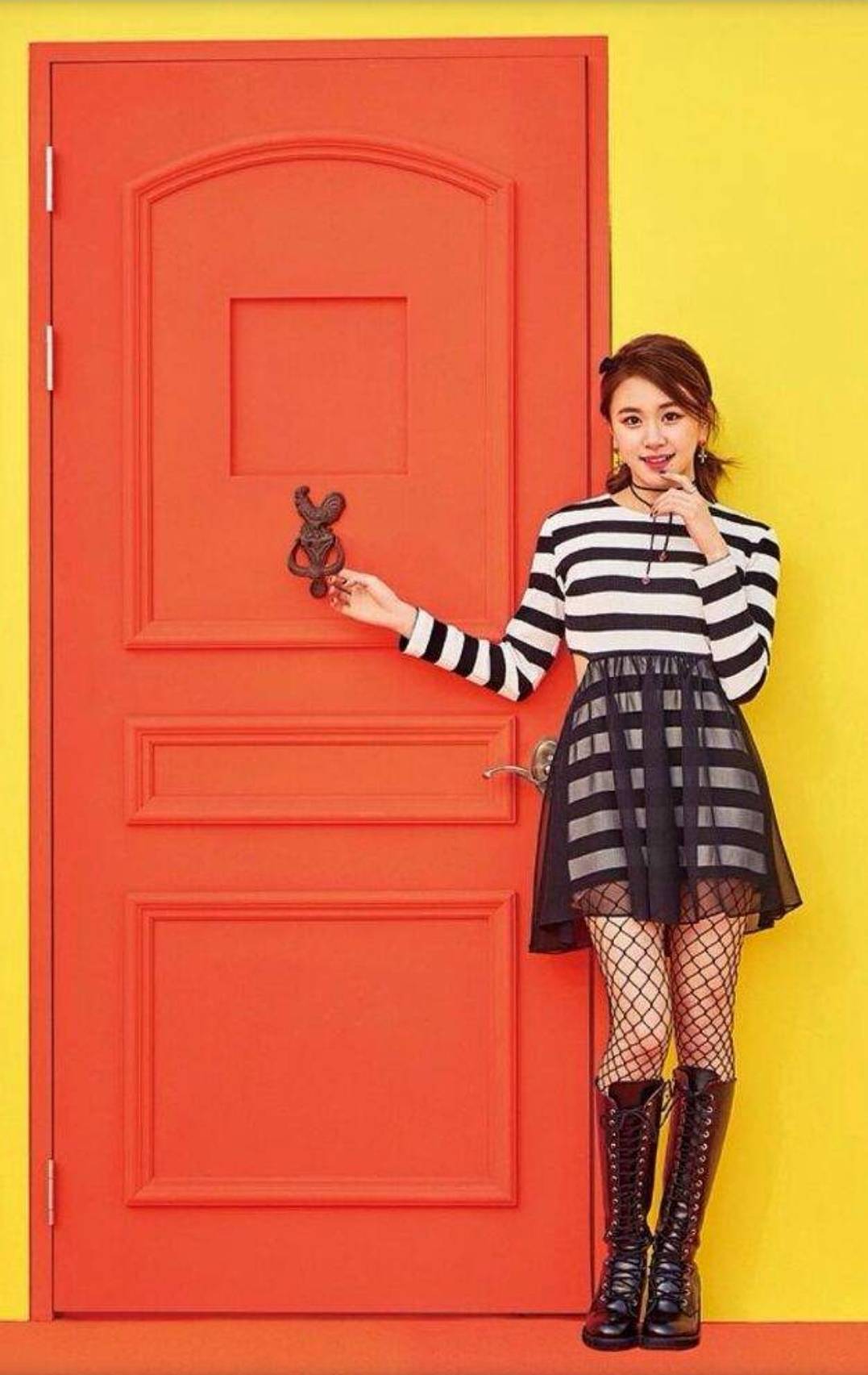 Knock knock | Scrolller