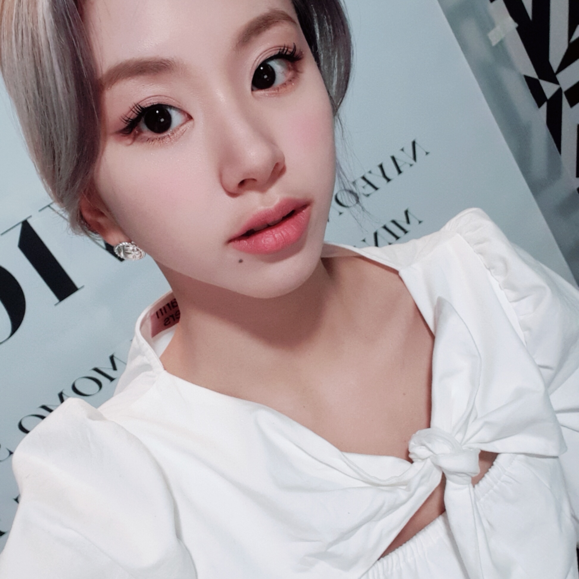 Chaeyoung | Scrolller