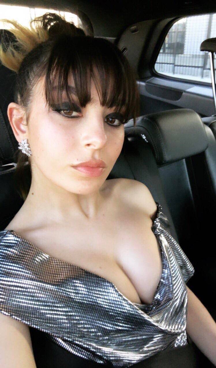 Charli XCX | Scrolller