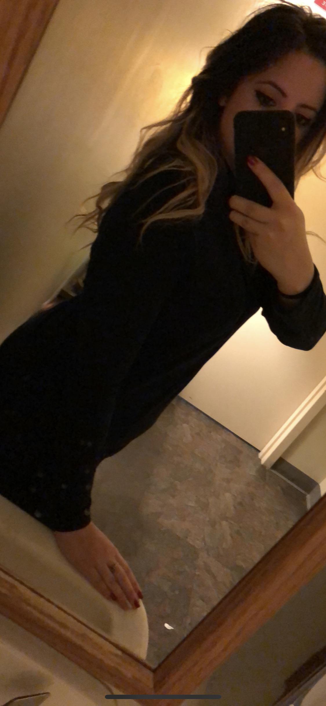 Cheat on your wife or girlfriend at the office with me. Our little secret 😉 | Scrolller