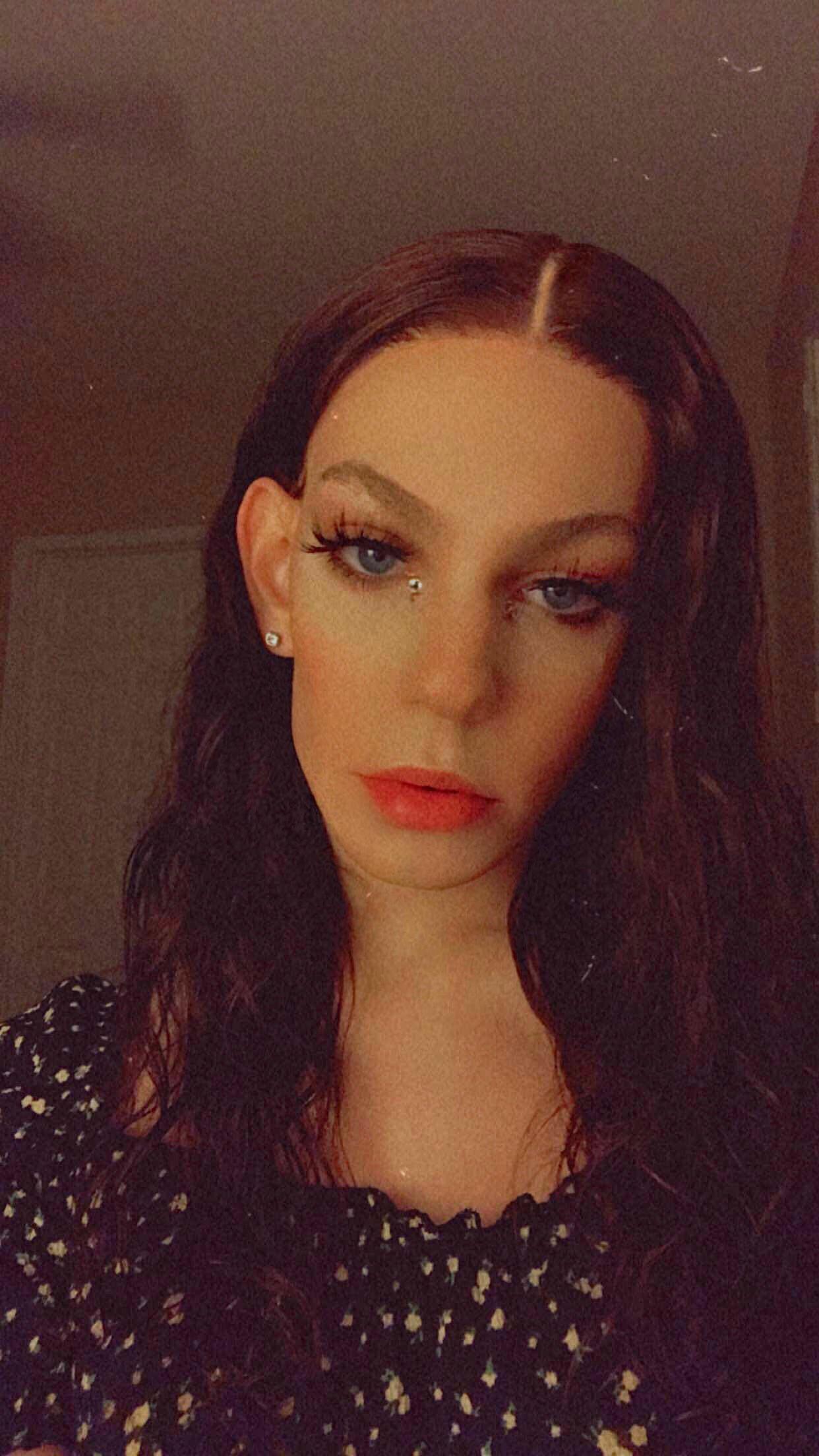 Check bio for premium snap 😈 | Scrolller