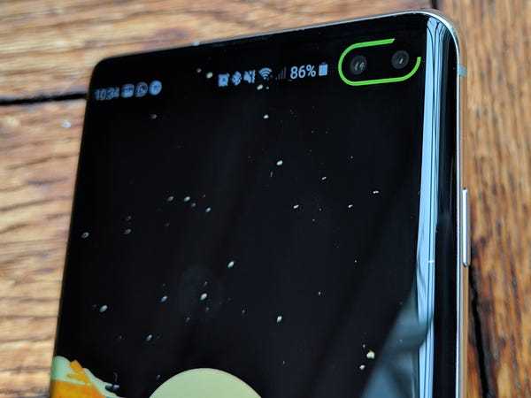 Check out this app: Energy Ring (shows your battery percentage as a light around the camera ...