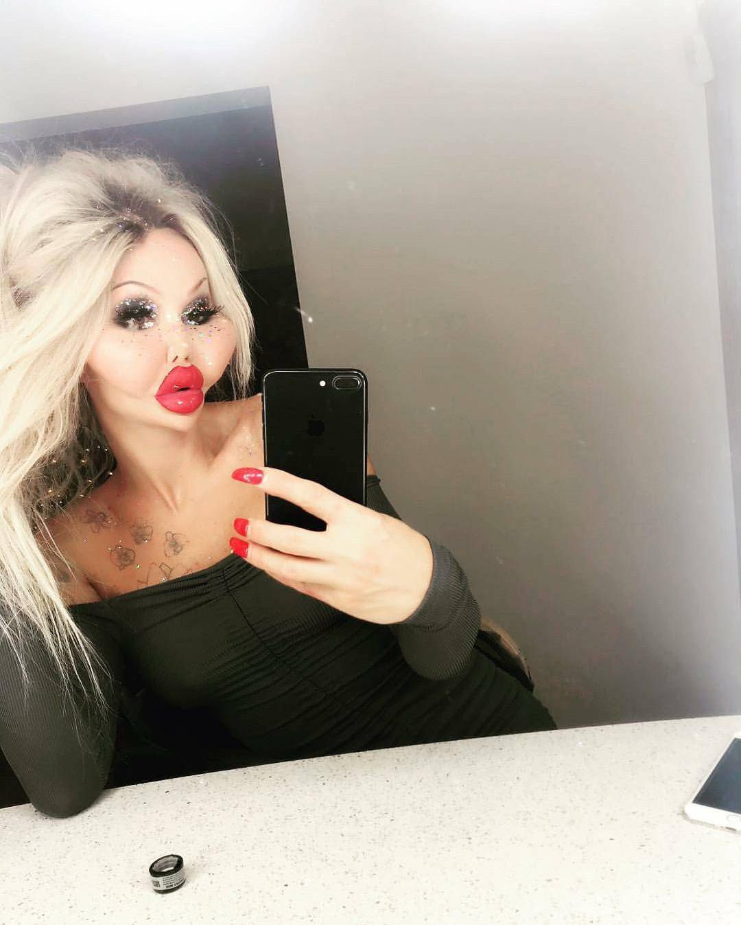 Cheek Catastrophe | Scrolller