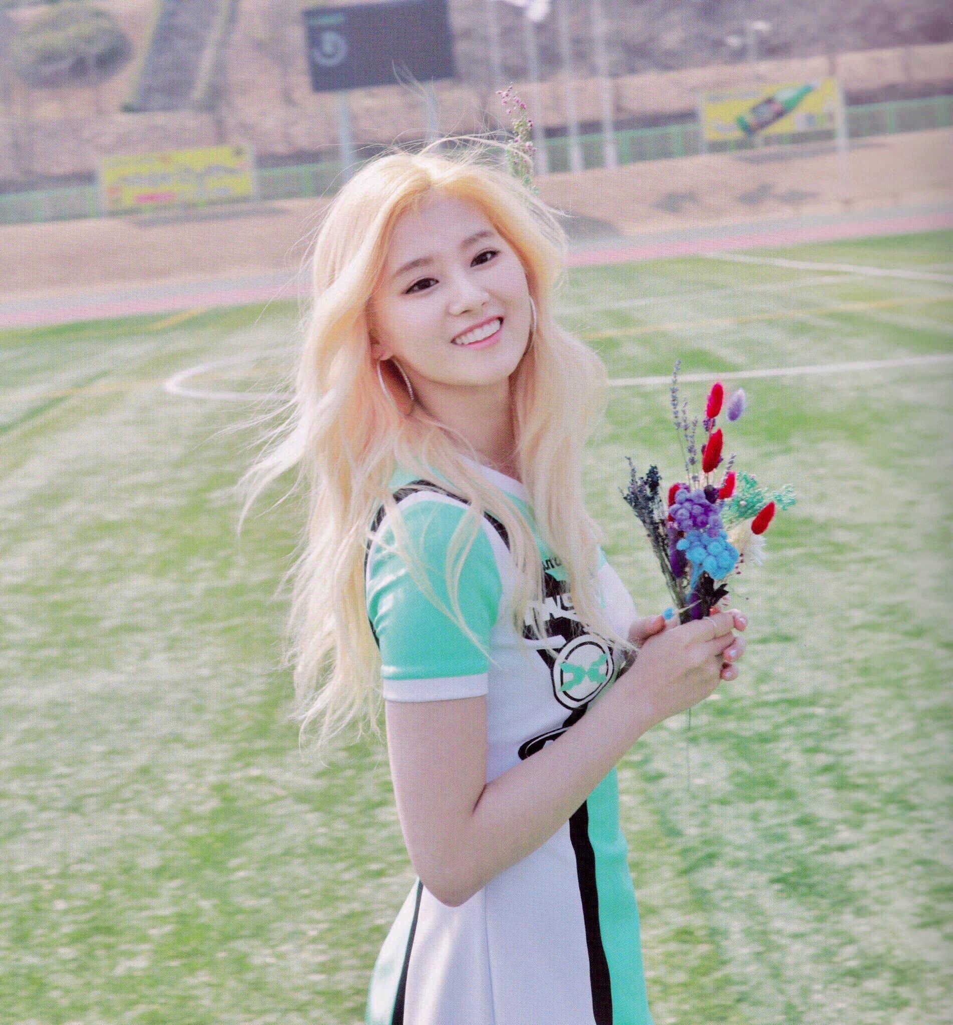 Cheer Up Sana | Scrolller