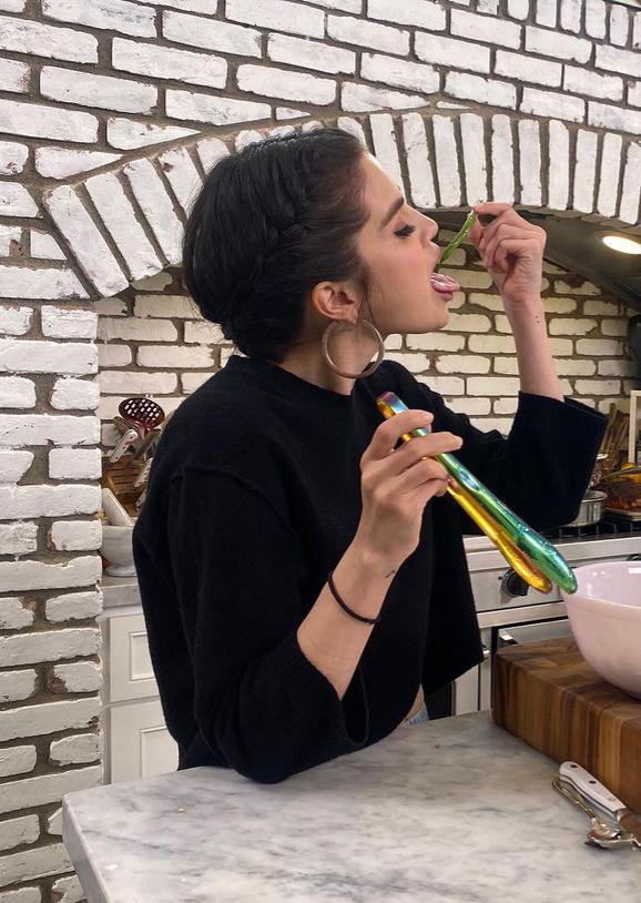 Chef Selena | Scrolller