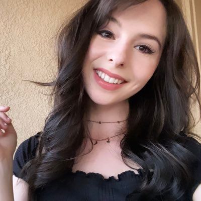 Chelsea's new twitter profile pic | Scrolller